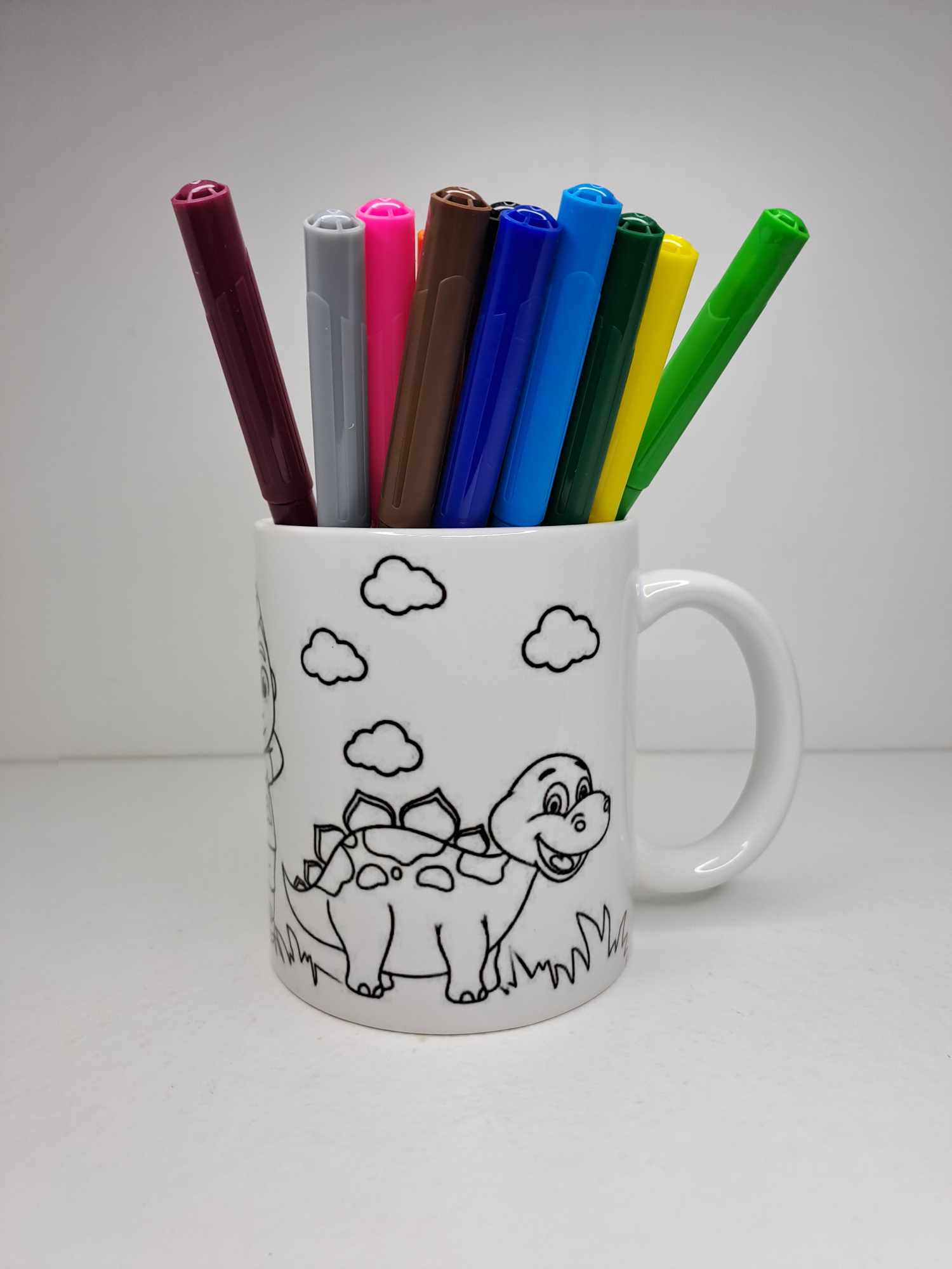 Caneca do Lucas Neto para colorir - marciaatelier.pt