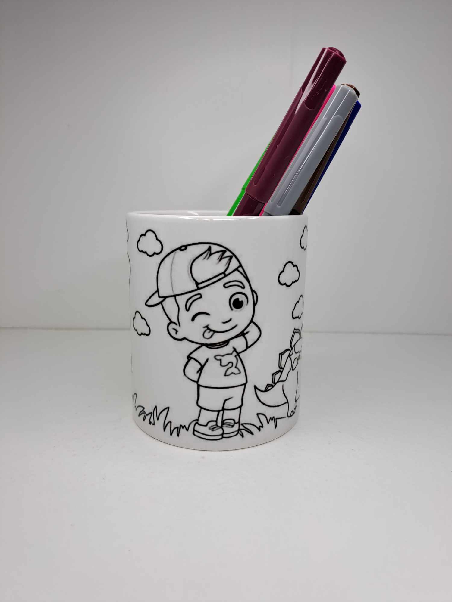 Caneca do Lucas Neto para colorir - marciaatelier.pt